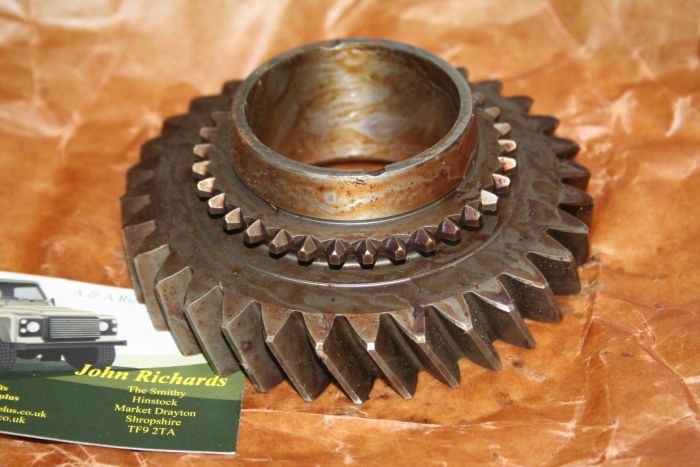 Land Rover LT77 Gearbox 1st Gear Mainshaft FRC6690