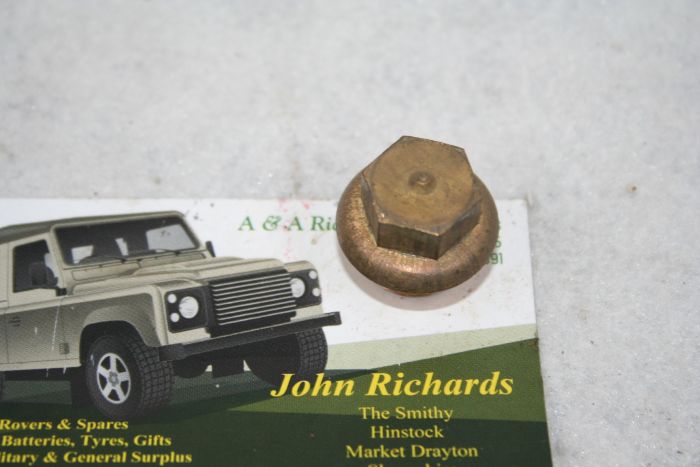 Land Rover Series Gearbox Selector Housing Plug 556570