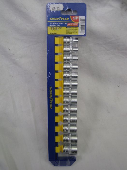 Goodyear 13 Piece 3/8" Drive Metric Socket Set GY901905