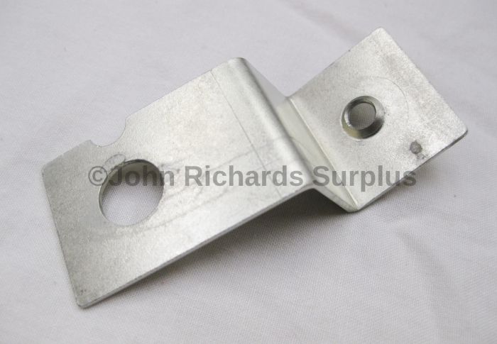 Land Rover Front Apron Mounting Bracket 345192