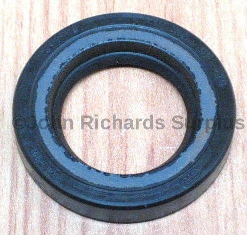 Land Rover Swivel Housing Inner Oil Seal 571718