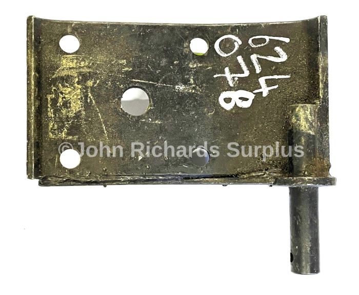 Land Rover Front Spring Plate 88" R/H 624078