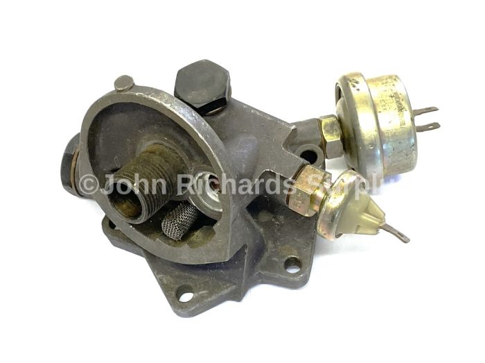 Land Rover Oil Filter Adaptor ERC2443