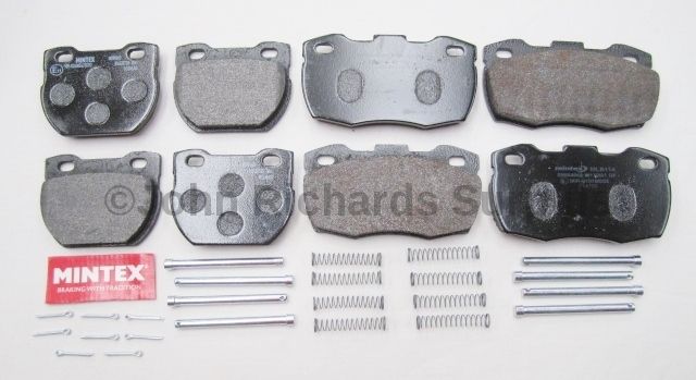 Land Rover 110 Complete Brake Pad Set & Fitting Kits JRS007