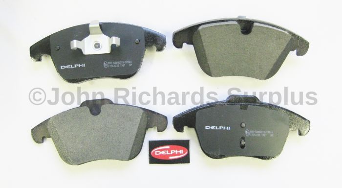 Freelander 2 Front Brake Pad Set LR004936