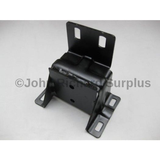 Land Rover body mounting bracket NRC6951