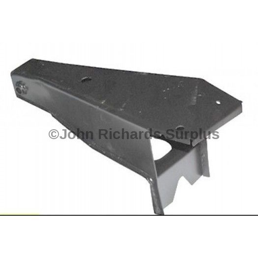 Defender Bulkhead Outrigger R/H STC8354