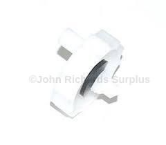 Land Rover Fuel Filter Drain Plug TD5 YXJ500060NAA