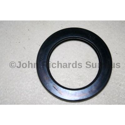 Land Rover Hub Oil Seal RTC3511