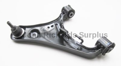 Land Rover Rear Upper Stabilizer Arm LR010523